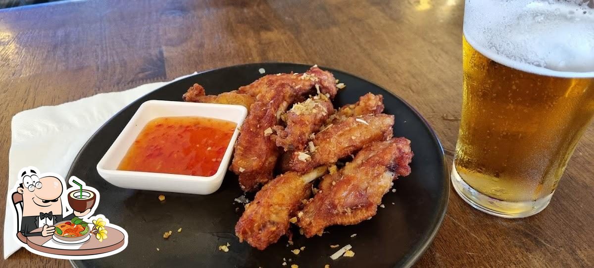 Chamberlain Hotel (C-Bar), 428 Pitt St in Haymarket - Restaurant reviews