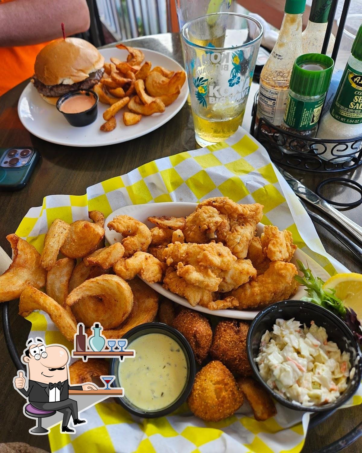 Shrimpys Waterfront, Saint Pete Beach - Restaurant menu, prices and reviews
