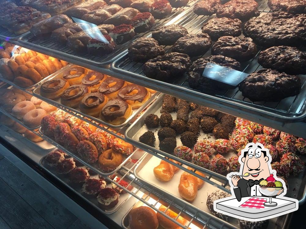 Mary's Donuts & Coffee, 8959 Carlton Hills Blvd in Santee - Restaurant ...