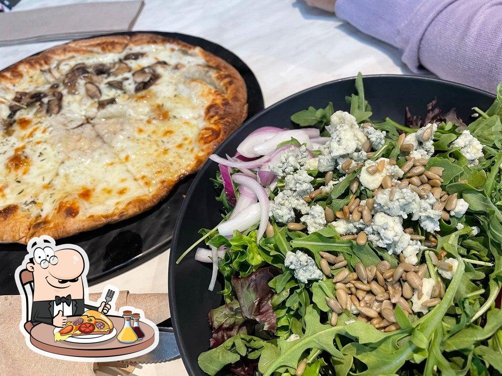 MANGONI Italian Market Pizza in Winter Garden - Restaurant menu and reviews