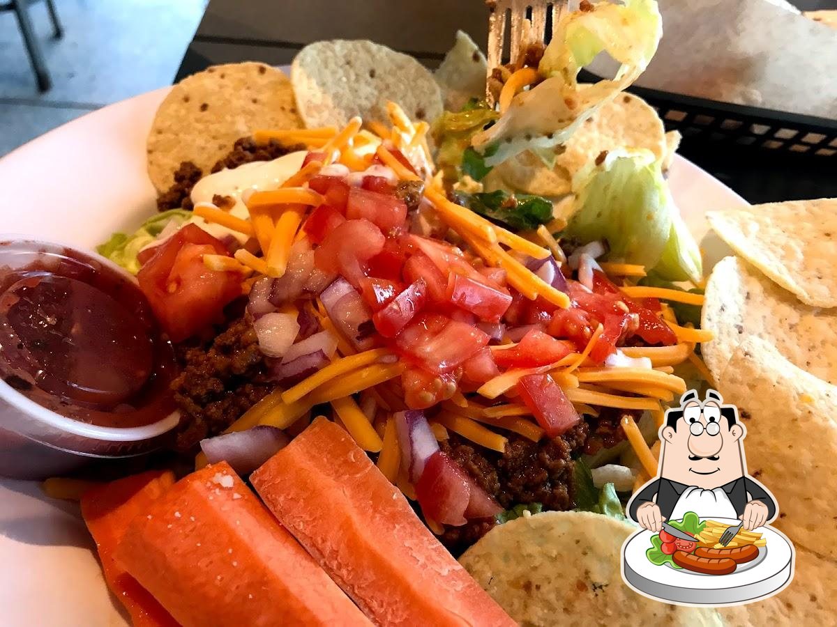 Zooky's Sports Tavern, 450 Constitution Blvd in New Brighton ...