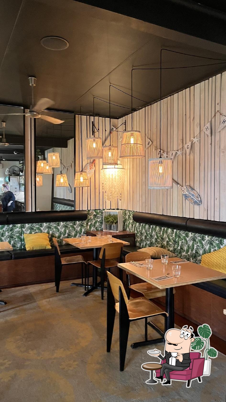 George's Beach Club, Raglan - Restaurant menu, prices and reviews