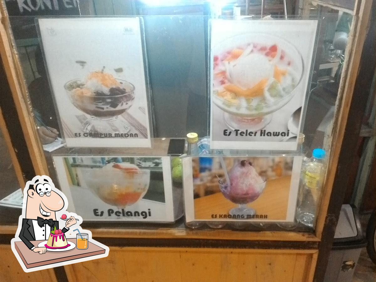 Es Kacang Merah Palu Butung restaurant, South Jakarta