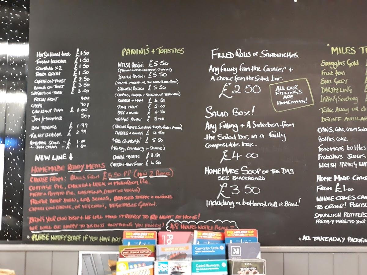 Menu at Y Cwt Coffi, Llangefni