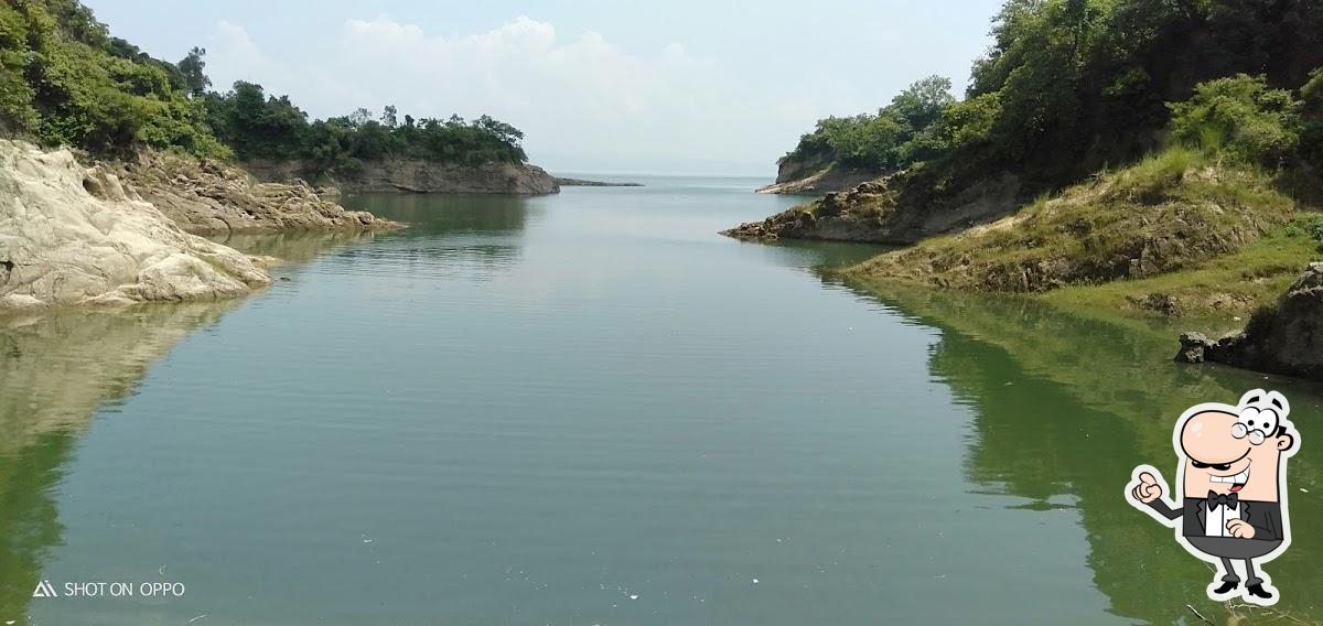 Khatiyar fish point, India
