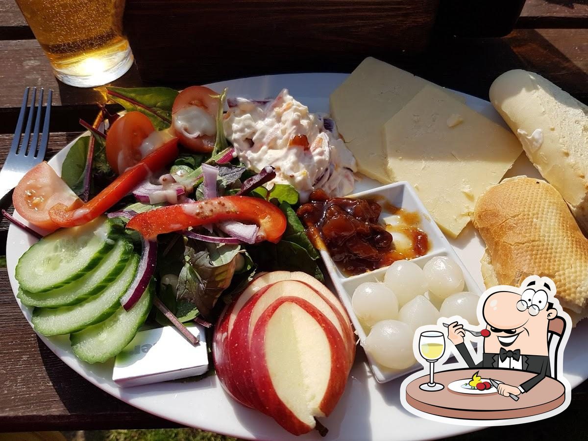 The Post Inn, Exeter Rd in Drewsteignton - Restaurant menu and reviews