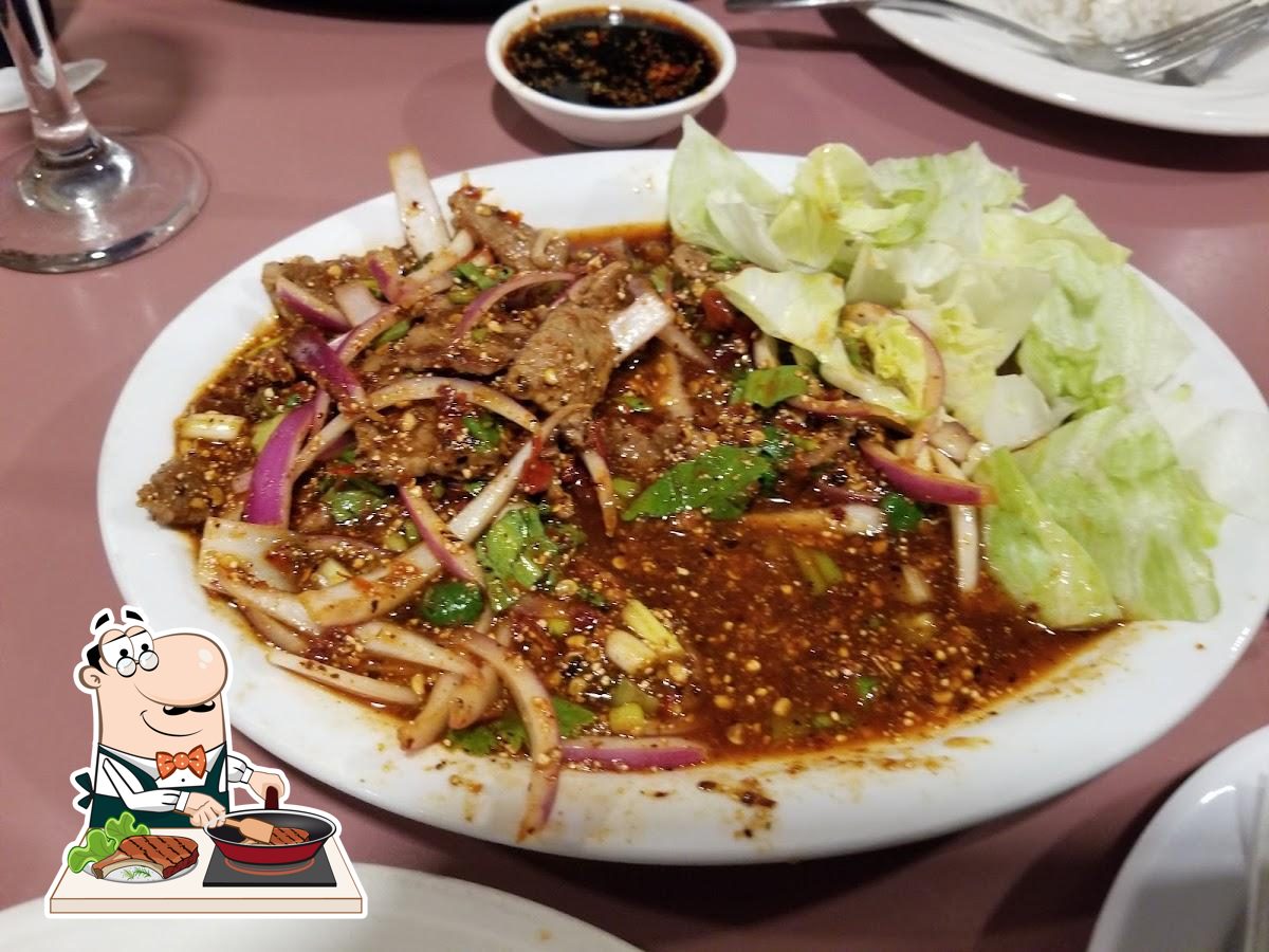 Paya Thai Curry in Nokomis - Restaurant menu and reviews