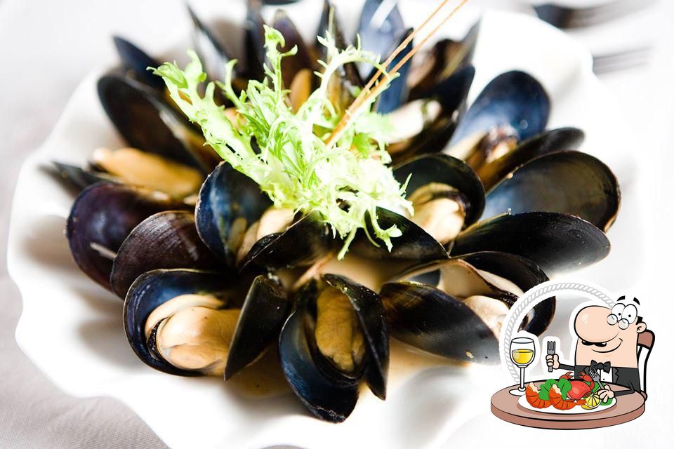 Savour Cafe, Hong Kong, 達輝徑3號華健大廈 地下3至4號鋪 - Restaurant reviews