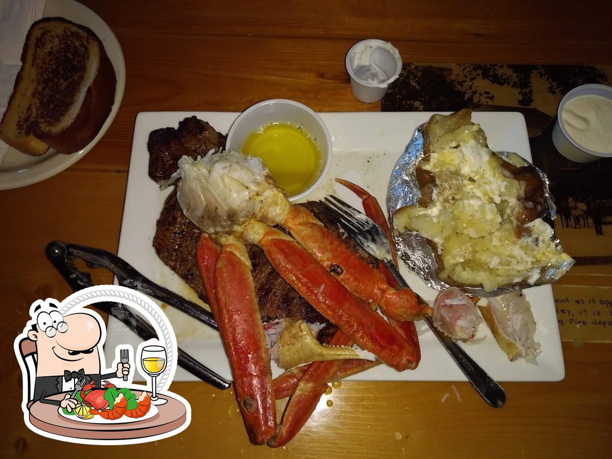 Bungalow Inn in Manistee - Seafood restaurant menu and reviews