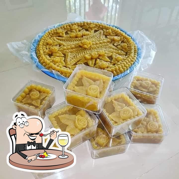 Kue Tradisional khas aceh (HER), Meunasah Lambaro - Restaurant menu ...