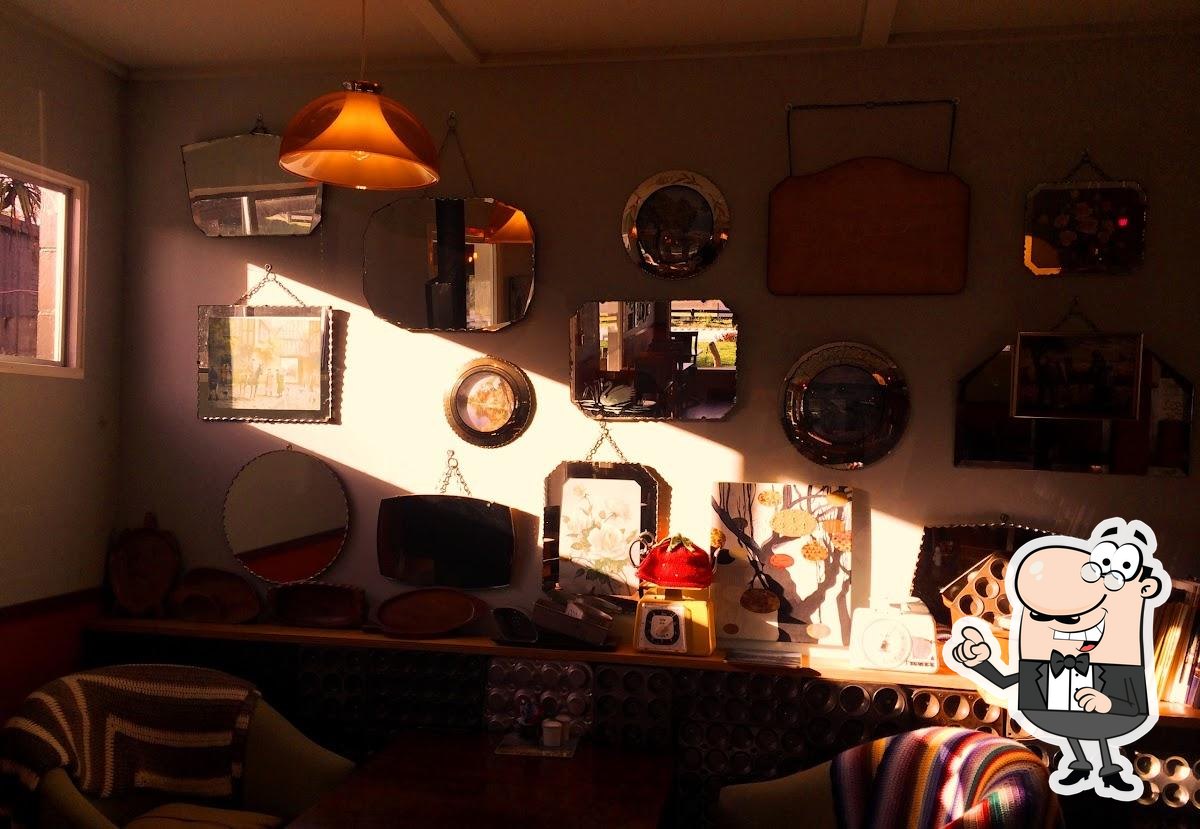 Fossil Point Cafe & Gallery, Greta Valley - Restaurant menu, prices and ...