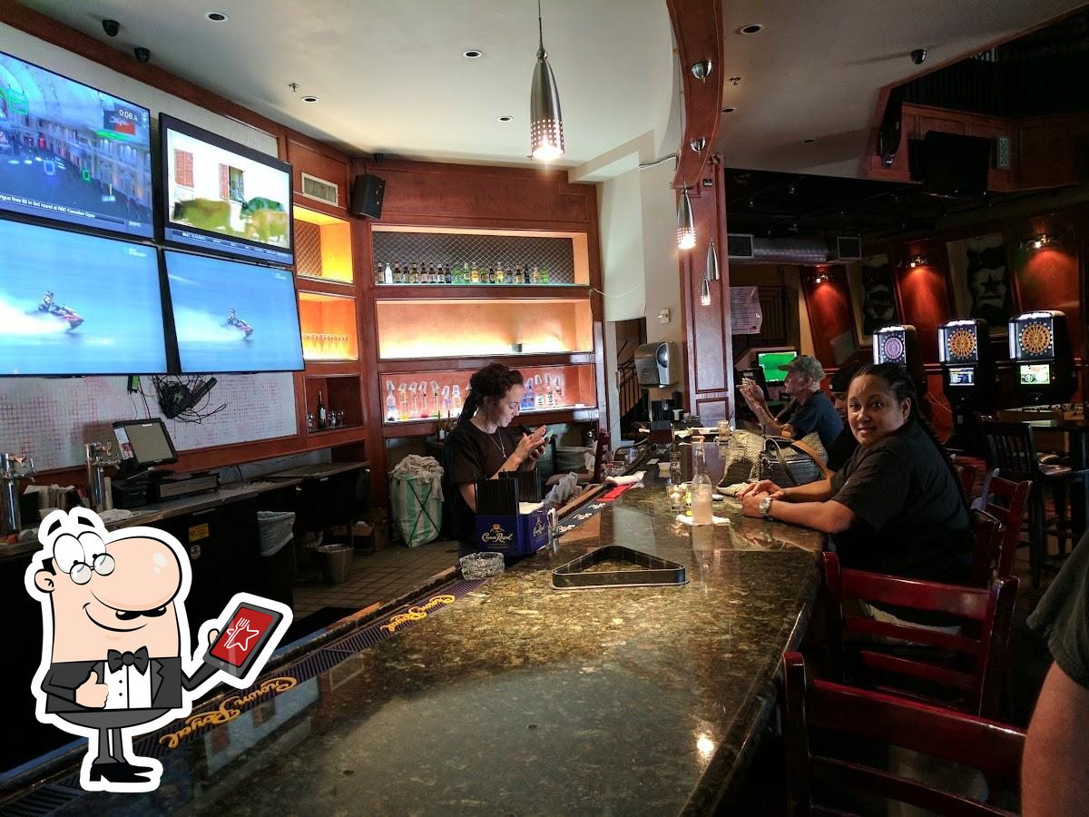 Barneys Bar and Grill in Houston - Restaurant reviews
