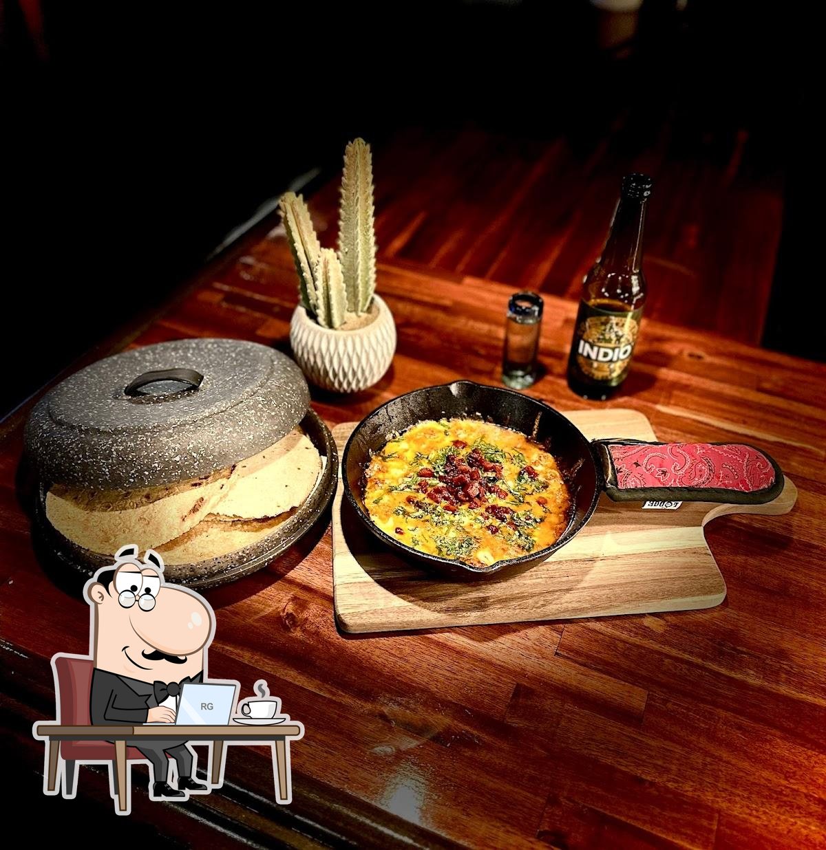 BARRA 83 in Laredo - Restaurant reviews