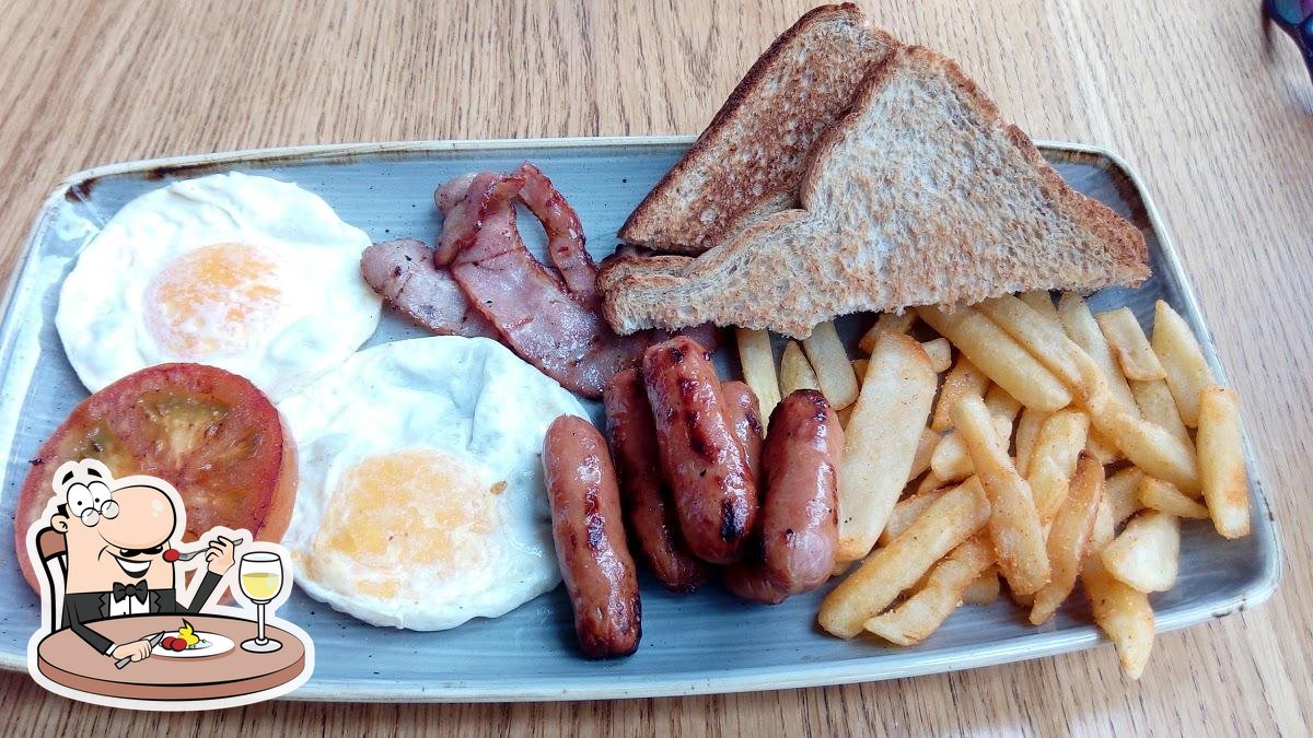 Galaxy Grill restaurant, Port Elizabeth, Moffett On Main Lifestyle ...