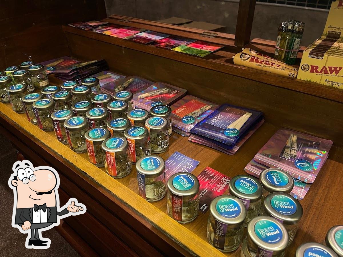 Heaven of weed - Cannabis Bar SOHO community (大麻的天堂), Bangkok ...