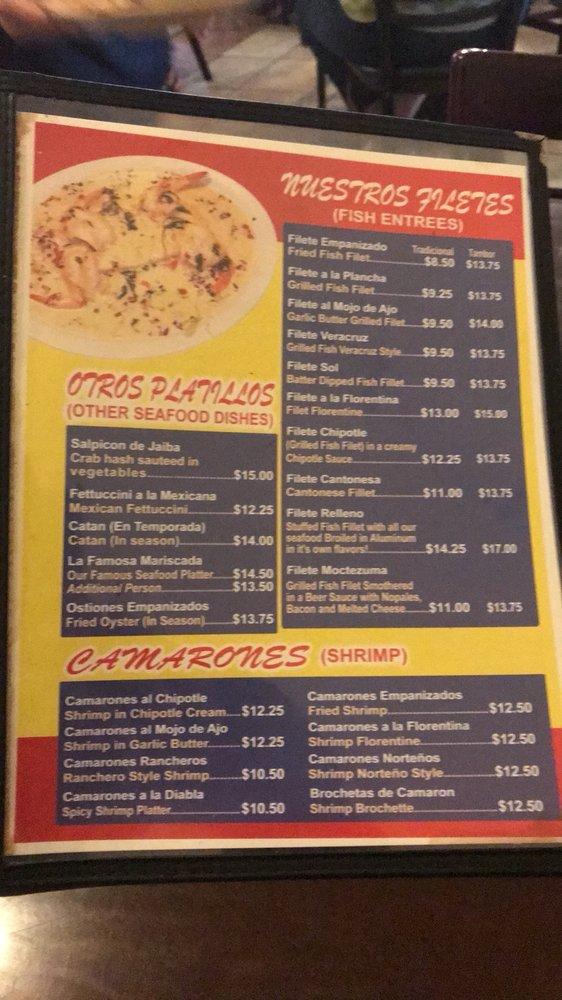 Menu at Mariscos De La Rosa restaurant, Brownsville, Padre Island Hwy