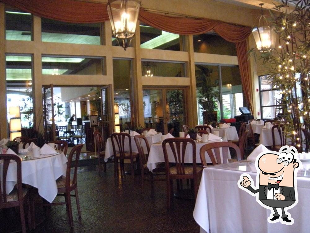 Alexis Gardens Restaurant | Fasci Garden