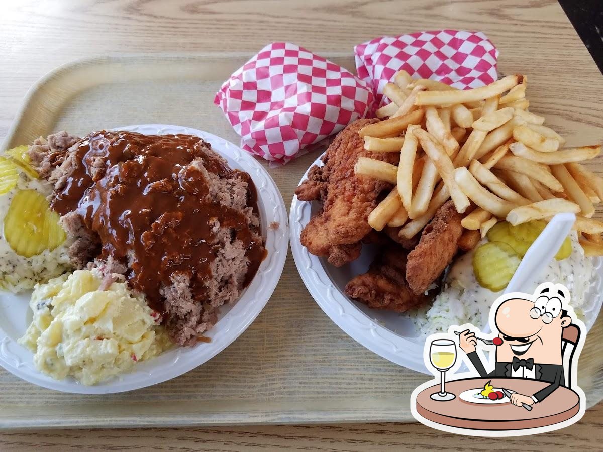 Little Pigs BBQ of Anderson in Anderson - Restaurant menu and reviews