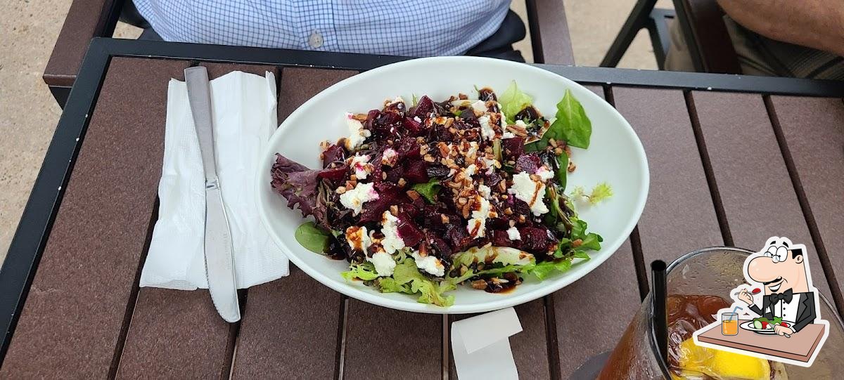 Trep's in New Orleans - Restaurant menu and reviews