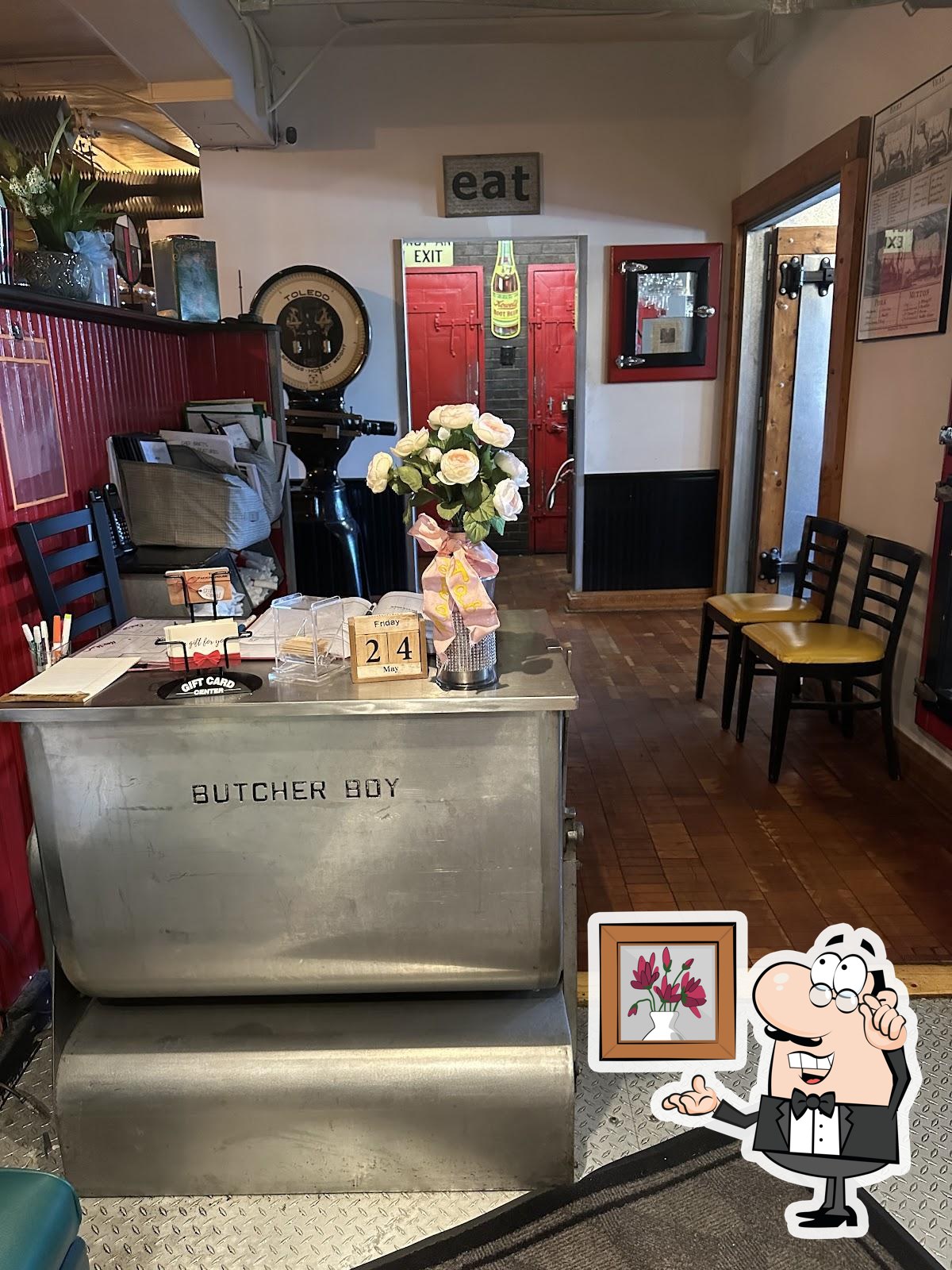 Packinghouse Dining Restaurant, Galesburg - Restaurant menu, prices and ...
