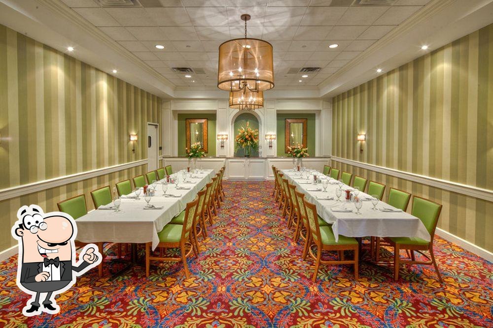 The Triangle Grille in Lexington - Restaurant menu and reviews