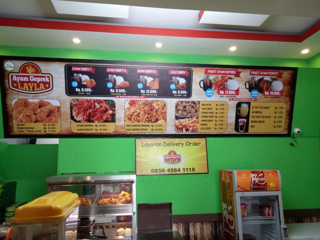 Menu at Ayam Geprek Layla Lodoyo restaurant, Indonesia