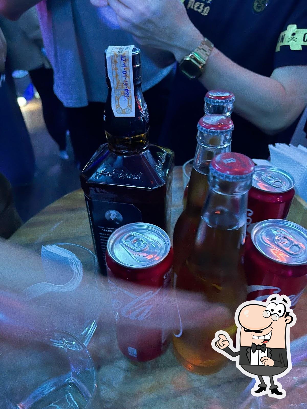 The Bolthole Bar, Makati - Restaurant menu, prices and reviews
