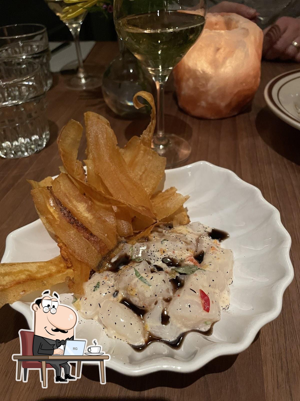 Arlo Wine & Restaurant, Ottawa - Restaurant menu, prices and reviews