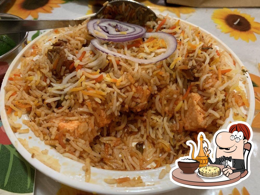 Hyderabadi Chicken Biryani Bawarchi