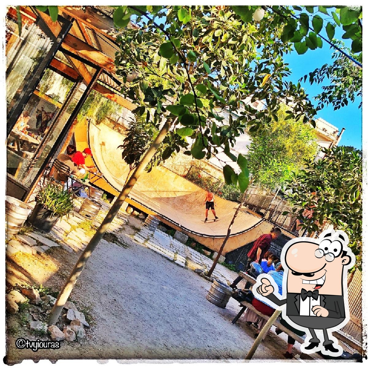 Latraac Skate Cafe, Athens - Restaurant menu and reviews