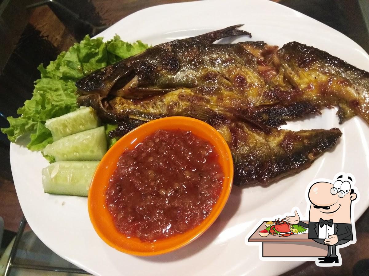 Keraton Samudro Cafe and Resto, Malang - Restaurant reviews