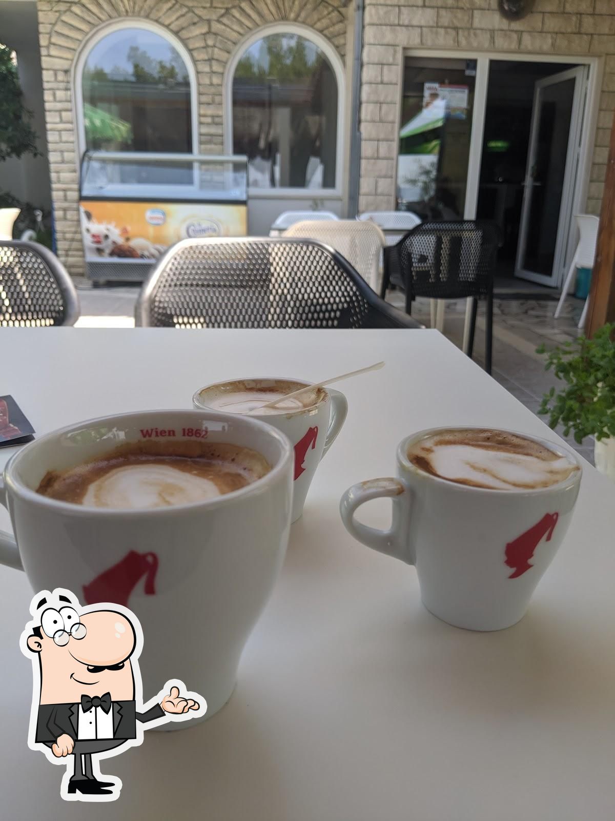 MK CAFFE - CAFFE BAR, Podstrana - Restaurant reviews