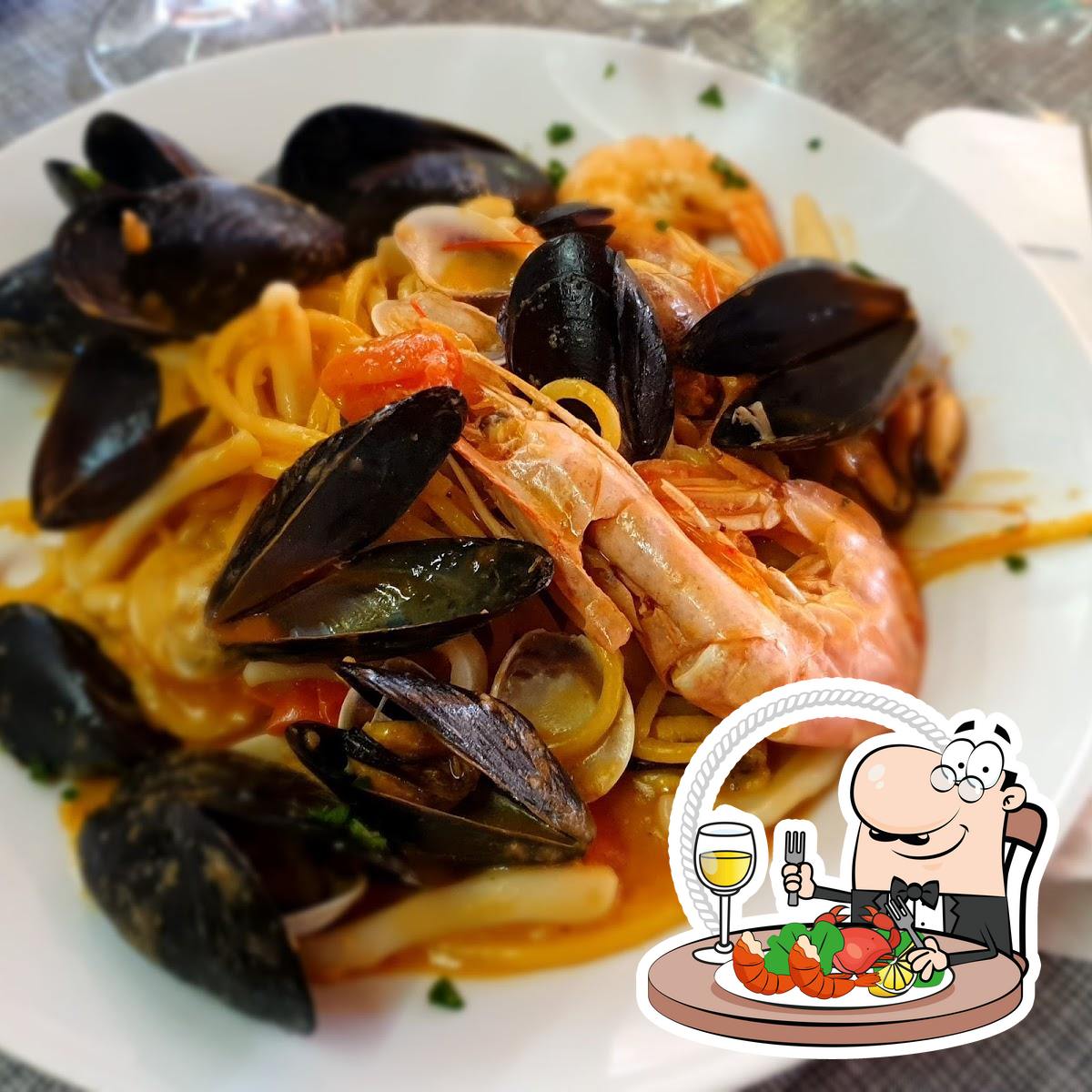 La lucertola ristorante, Marina di San Nicola, via tre pesci ...