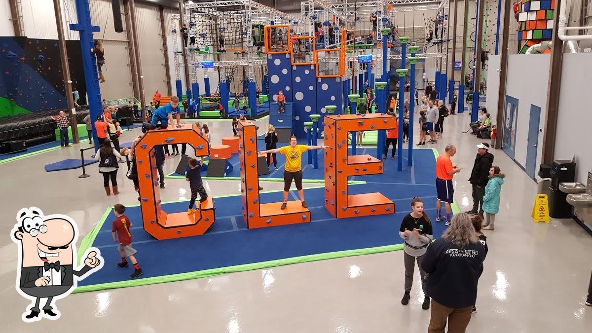 Play: CLE in Avon - Restaurant menu and reviews