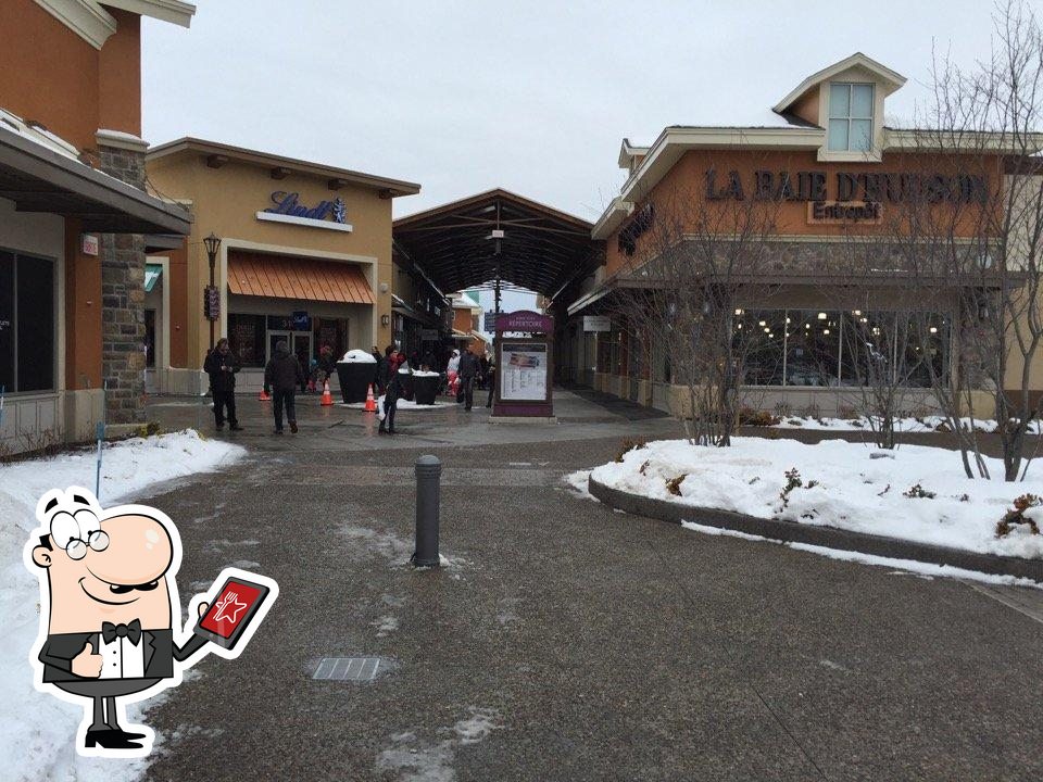 Premium Outlets Montréal restaurant, Mirabel - Critiques de restaurant