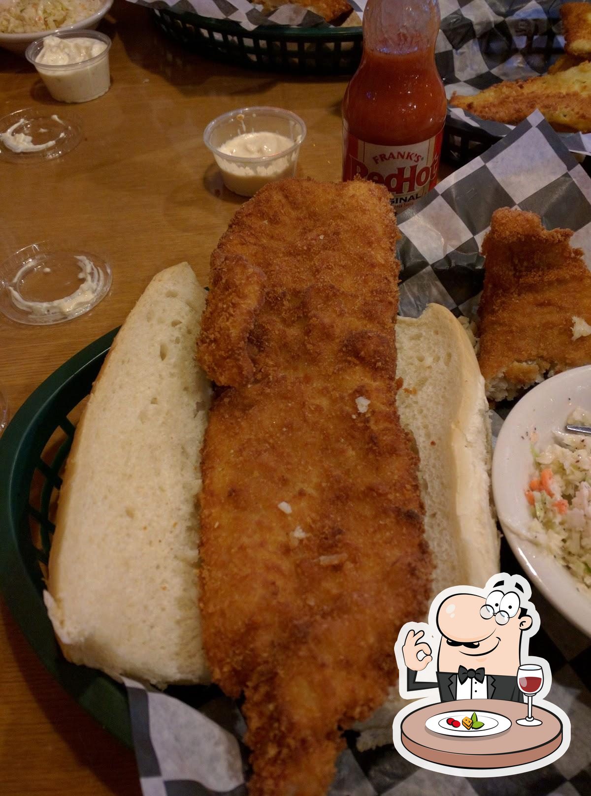 Bronze Hood Lounge, Robinson Township - Restaurant menu, prices and reviews