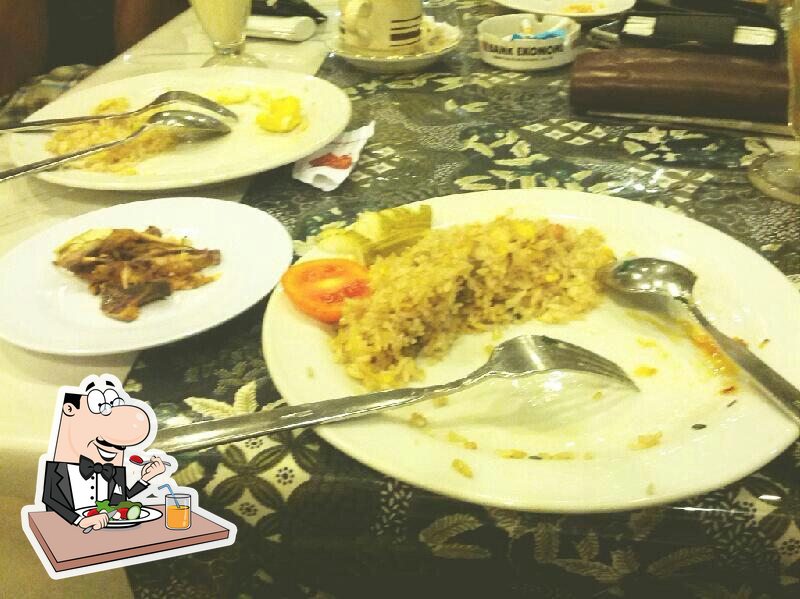 Rumah Makan Handayani restaurant, Surabaya, Jl. Kertajaya No.42 ...