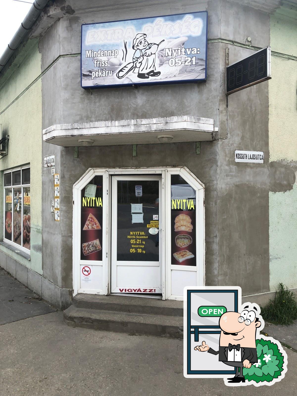Extra Pékség, Mohács - Restaurant reviews
