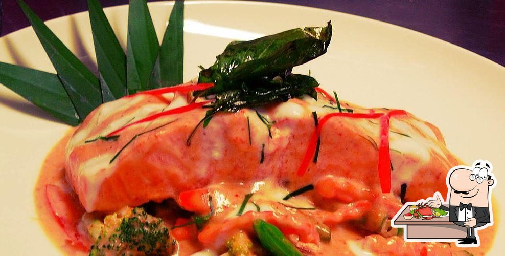 Red Galanga Asian Cuisine, 3/112 Bennetts Rd in Norman Park ...