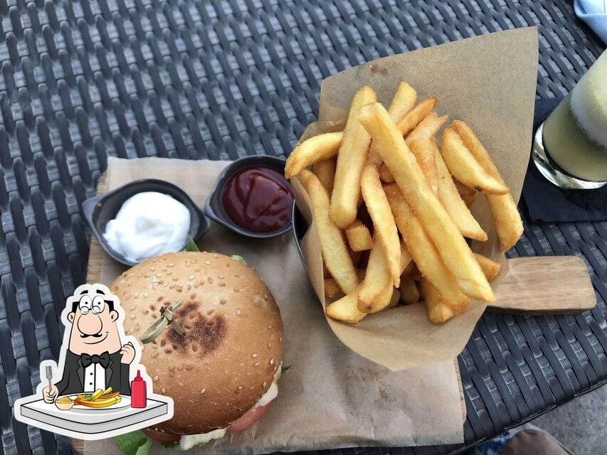 The Deck Pool and Bar, Ajman - Restaurant menu and reviews