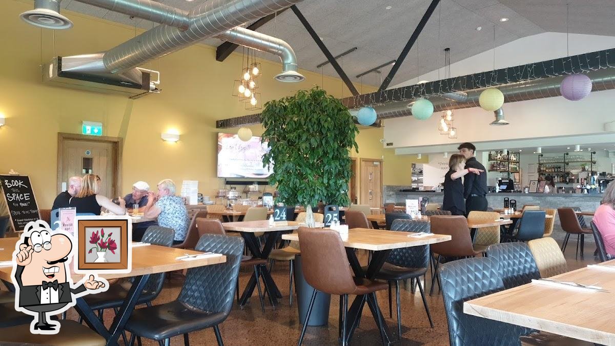 The Udder Farm Shop, Gillingham - Restaurant menu, prices and reviews