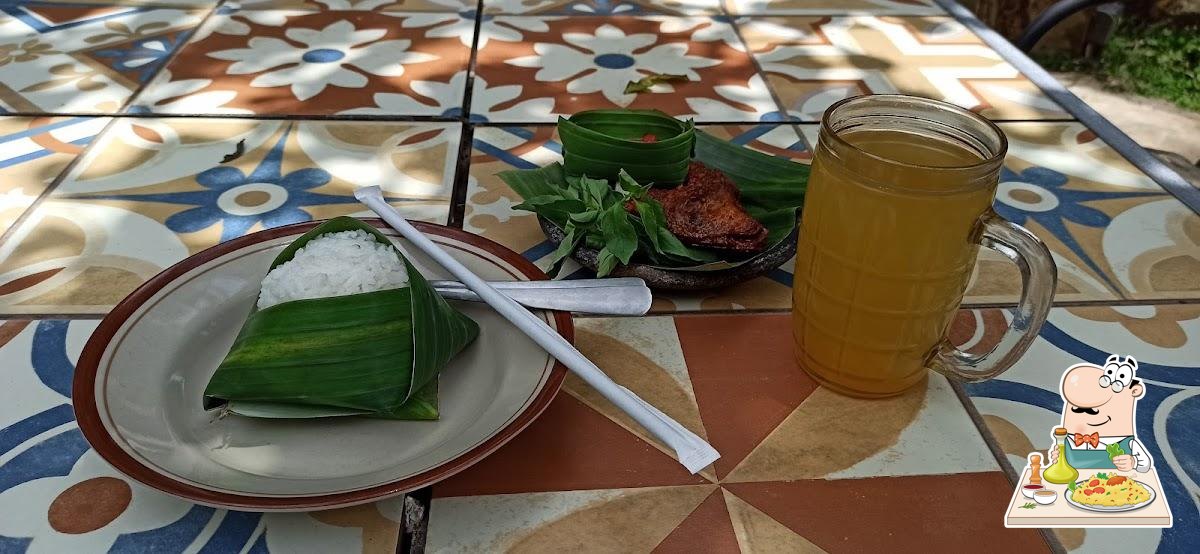Banyumili Resto restaurant, Jember - Restaurant reviews