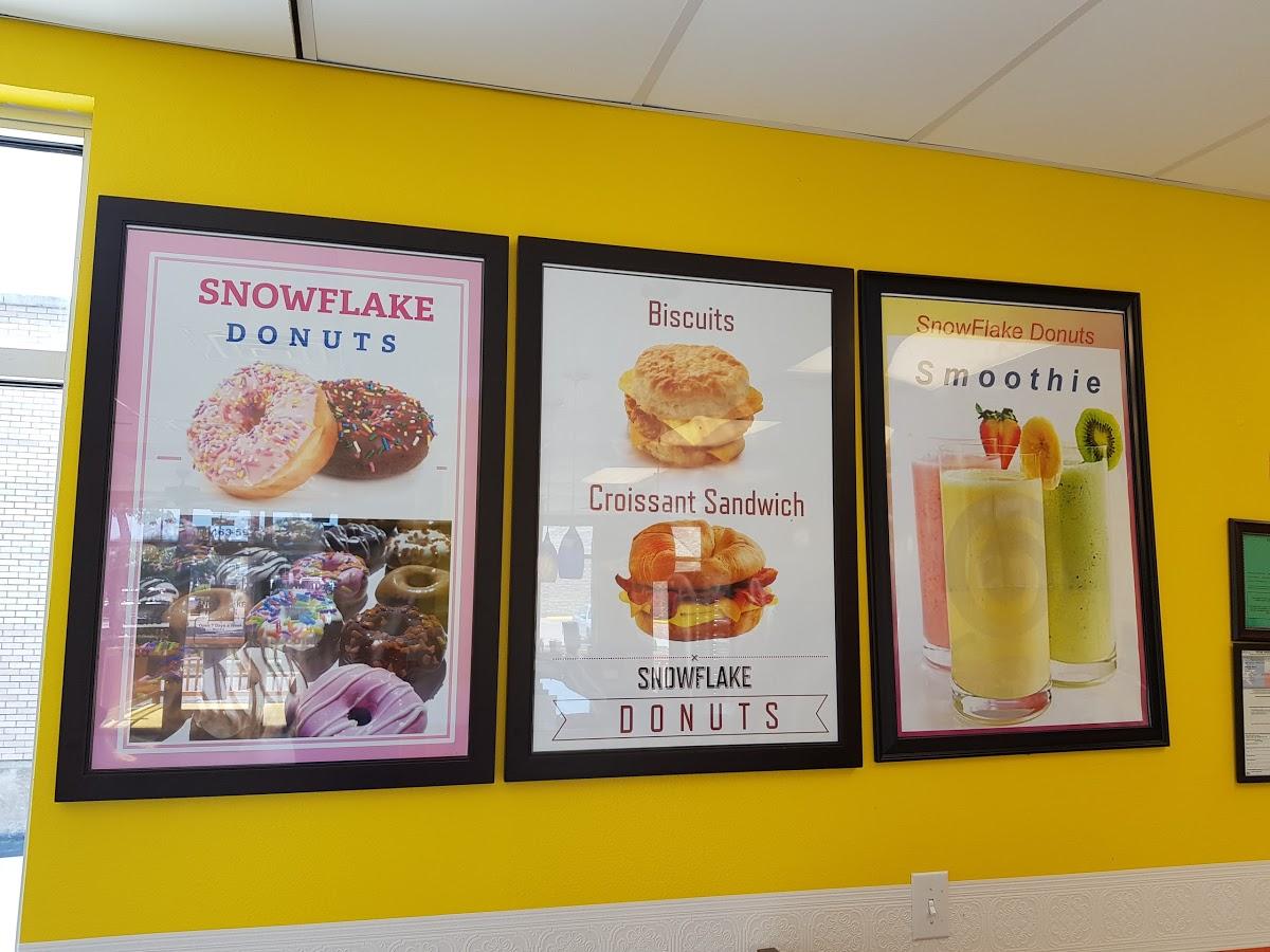 Menu at Snowflake Donuts, Waxahachie, 713 Ferris Ave