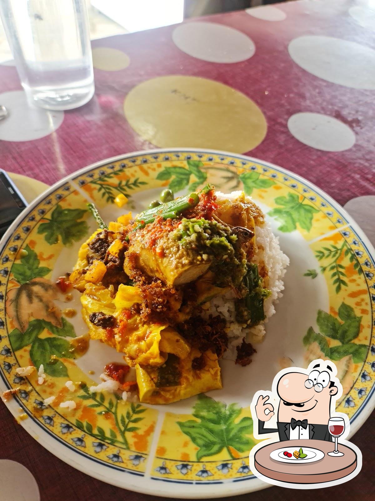 Nasi Kapau Simpang Tugu Kapau restaurant, Kapau - Restaurant reviews
