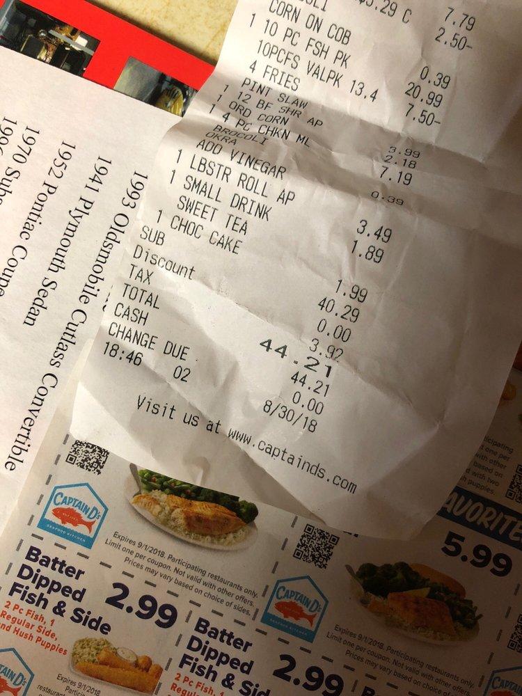 Menu at Captain D's fast food, Greeneville