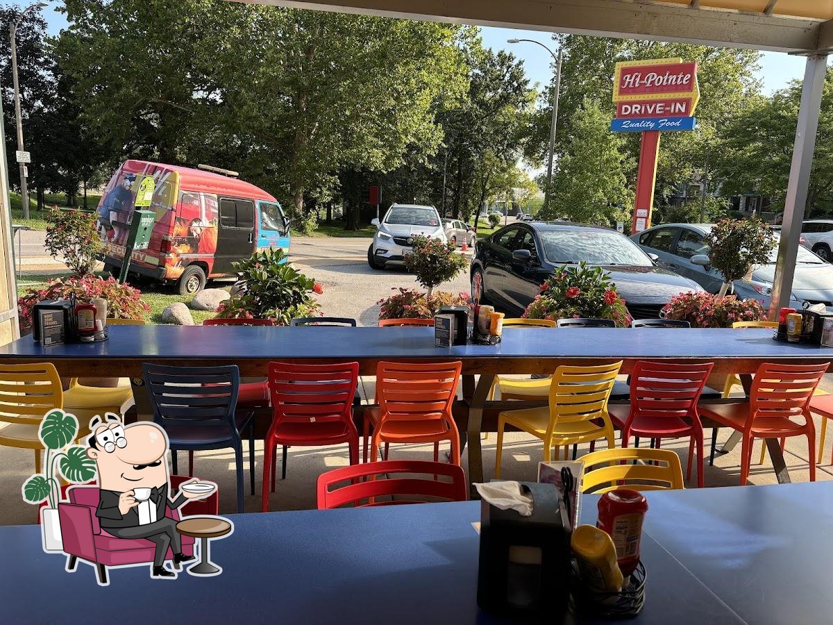 Hi-Pointe Drive-In, St. Louis - Restaurant menu, prices and reviews