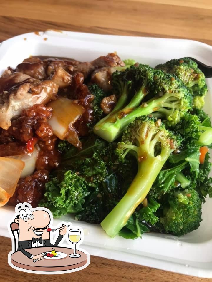 Panda Express, 9540 OH-14 in Streetsboro - Restaurant menu and reviews