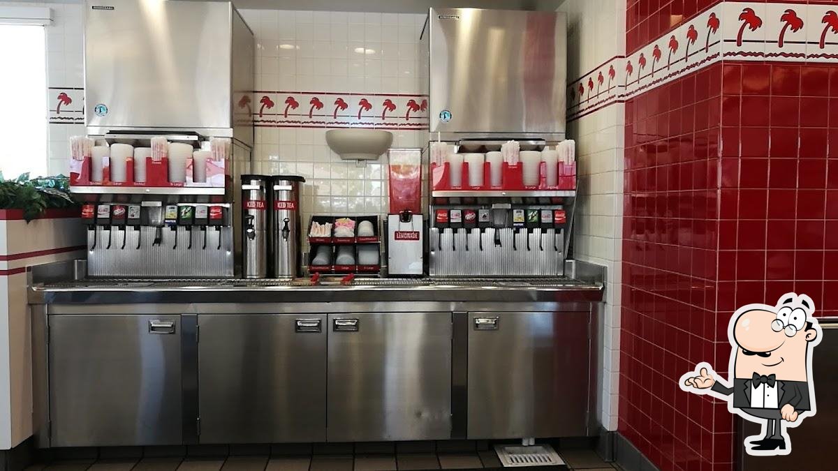 In-N-Out Burger, Phoenix - Restaurant menu, prices and reviews