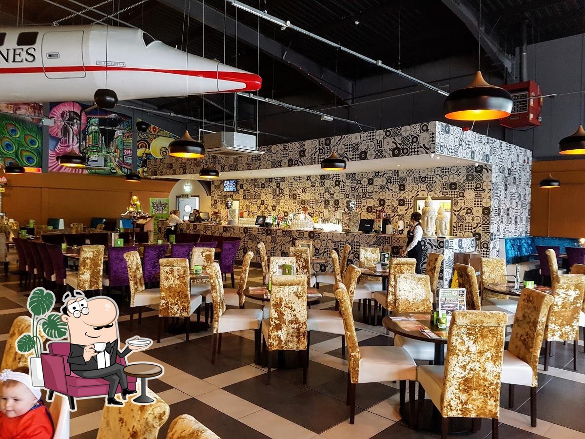Cook and Indi's World Buffet in Motherwell - Restaurant menu and reviews