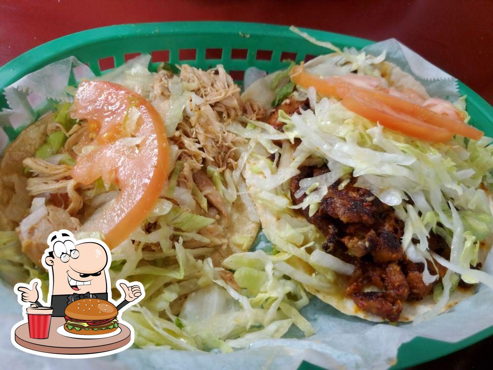 El Faro, 6136 S Archer Rd in Summit - Restaurant menu and reviews